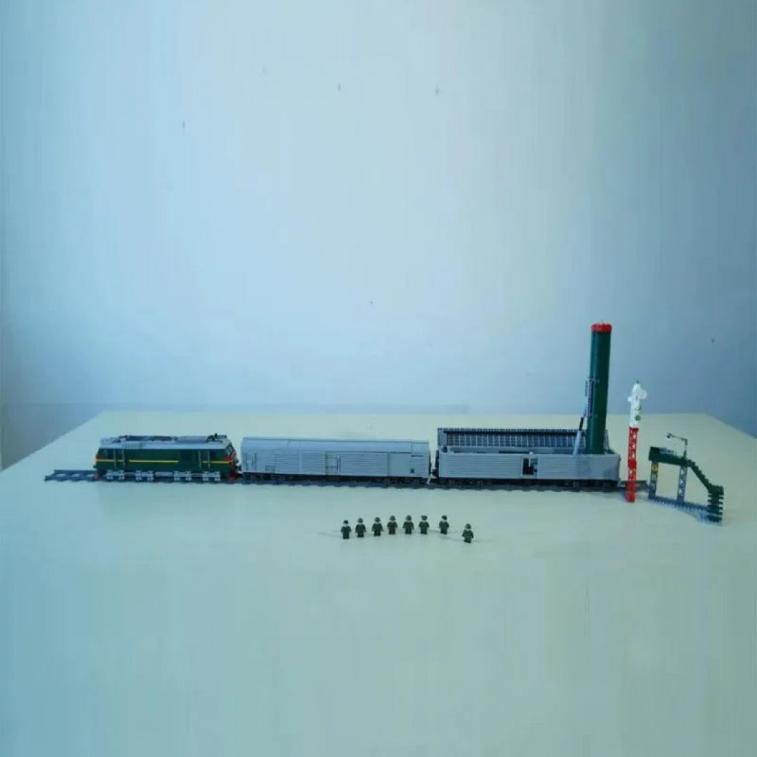 military ww2 heavy missile train ss-24 railway bricks toy - military ...